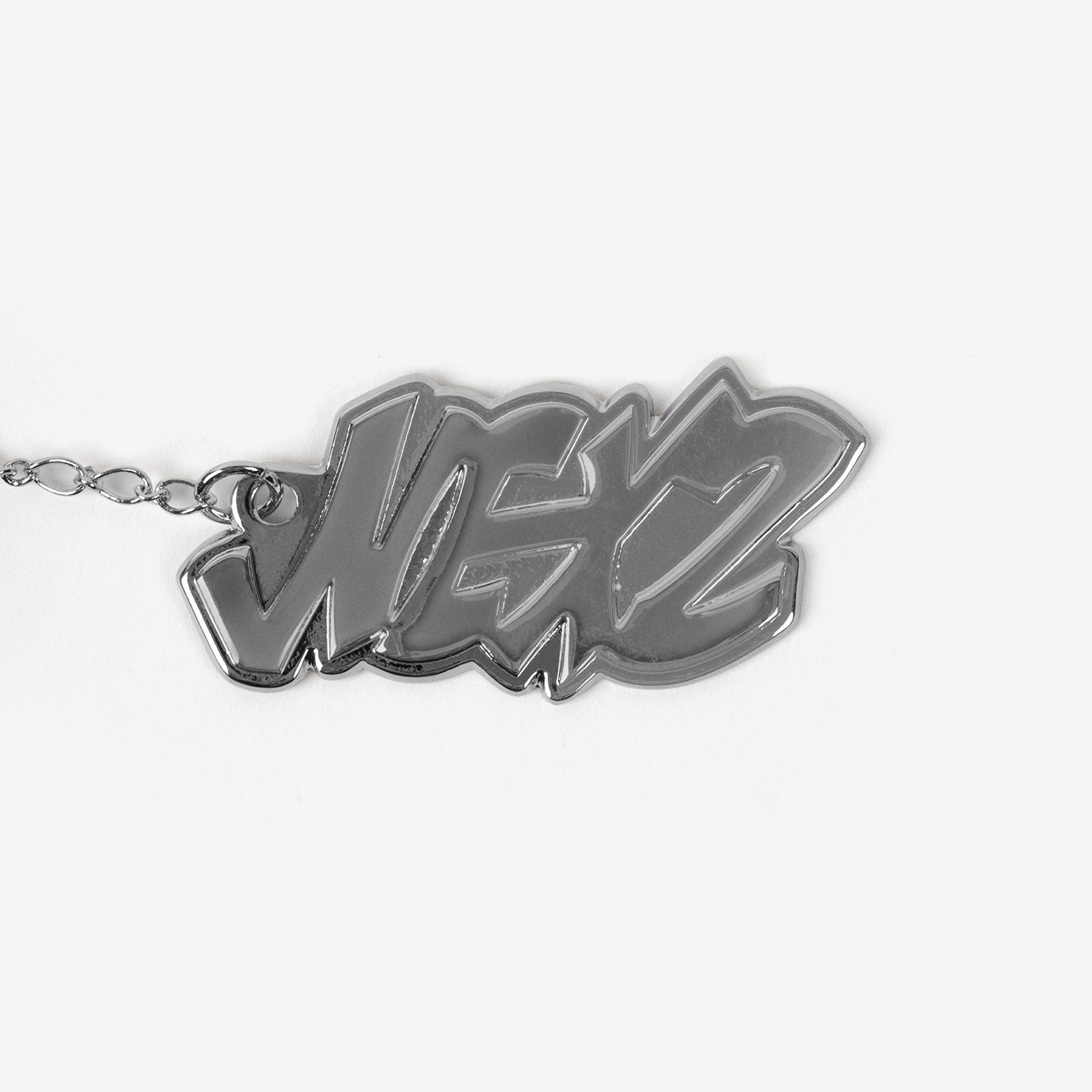 HEART CUSHION KEY RING / NEXZ『JYP JAPAN POPUP STORE 2024』 – JYP JAPAN ...
